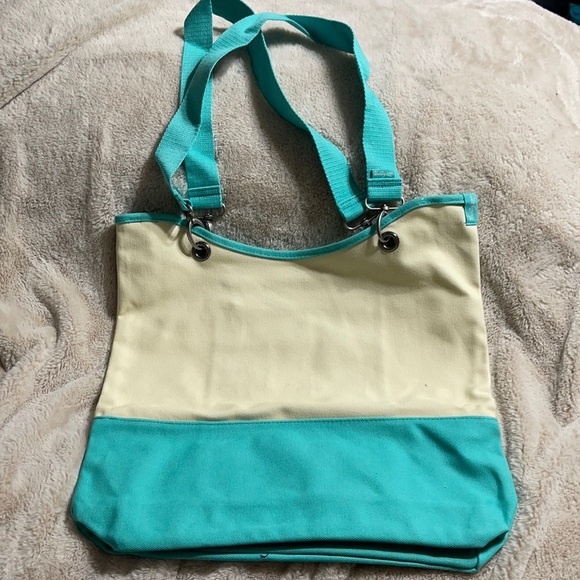 thirty-one | Bags | New Thirty One Canvas Crew Carryall | Poshmark